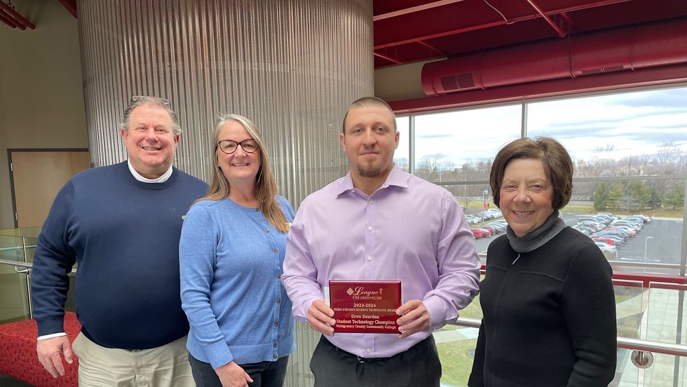 MCCC student receives national Student Technology Award - Montgomery ...